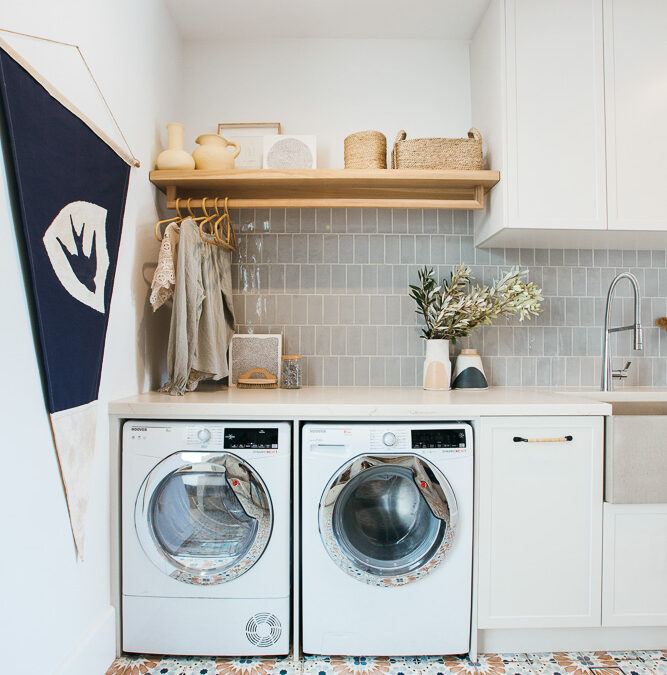 7_BlueLagoon_Laundry - Jasper Design Specialists